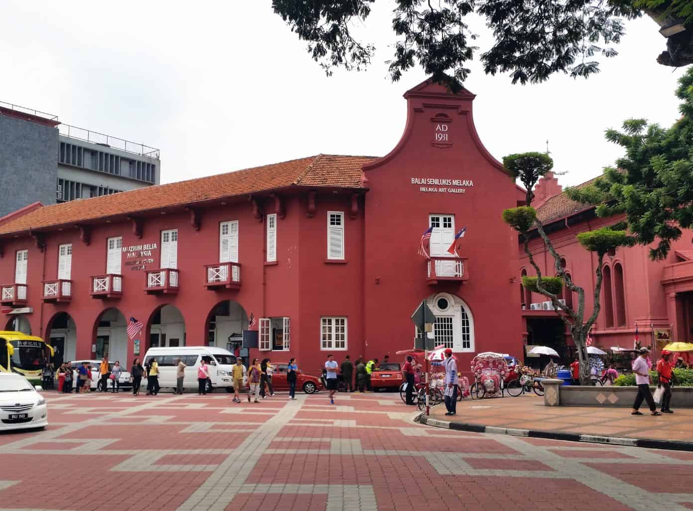 Exploring the Heritage Buildings of Melaka - Malaysia GoTo